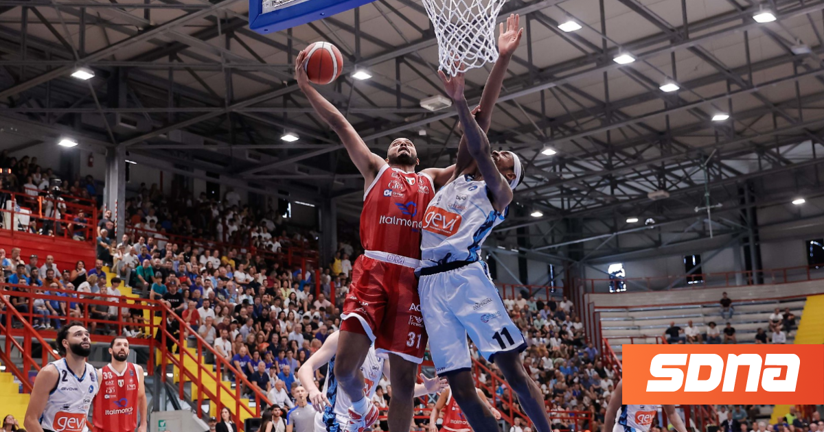 Νάπολι - Αρμάνι Μιλάνο 77-68 | SDNA